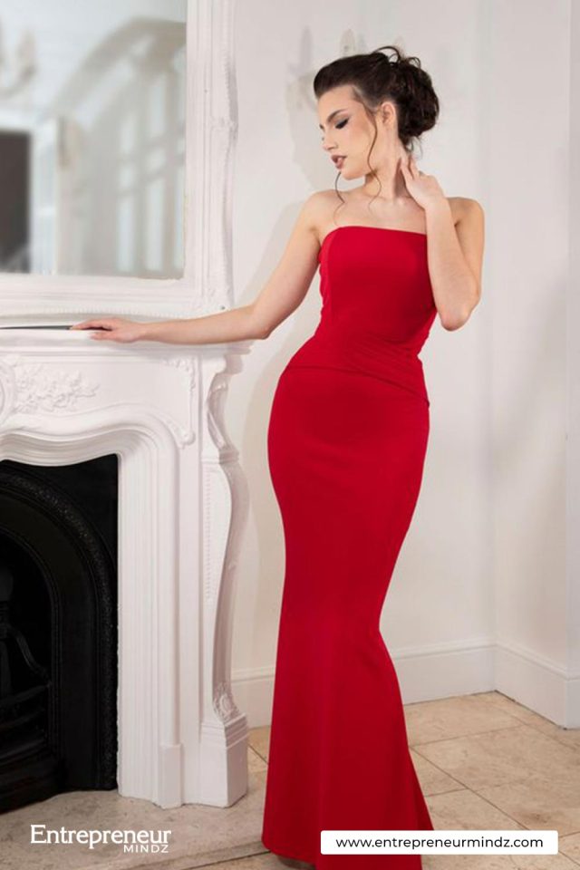 35 Luxury Red Dresses For Date Night