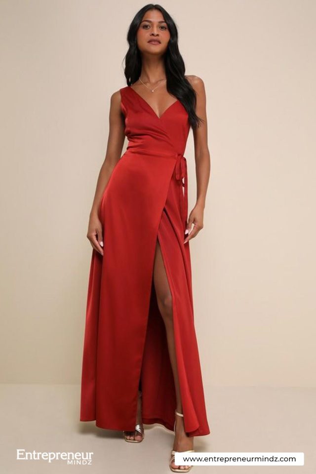 35 Luxury Red Dresses For Date Night