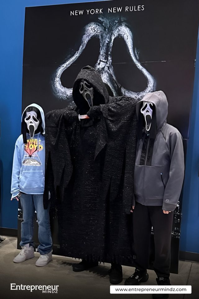 20+ Fun & Spooky Couples Halloween Outfits You Need to Try
