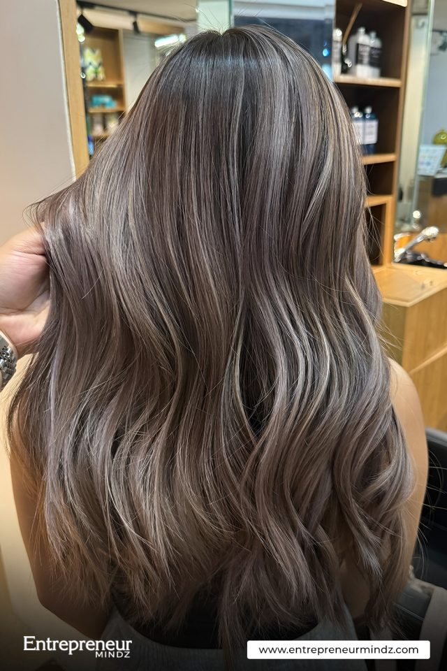 50+ Bronde Hair Color Ideas for Every Skin Tone
