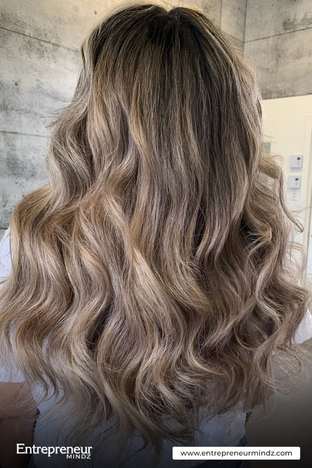 50+ Bronde Hair Color Ideas for Every Skin Tone