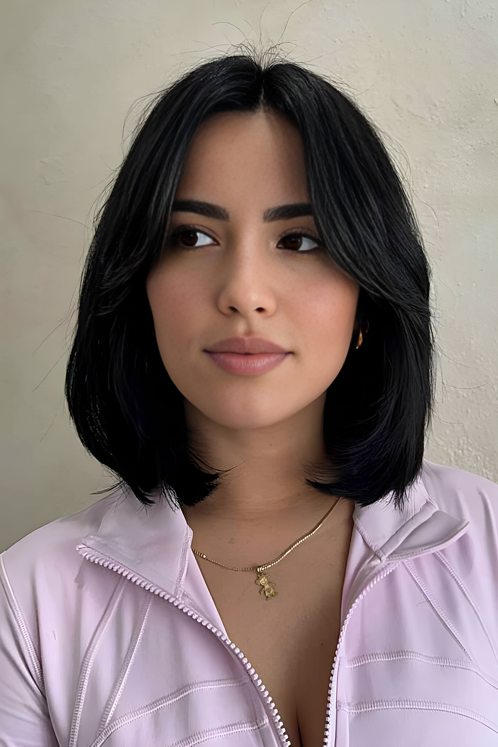 12 Modern Chin-Length Blunt Cuts for 2025 » EntrepreneurMindz